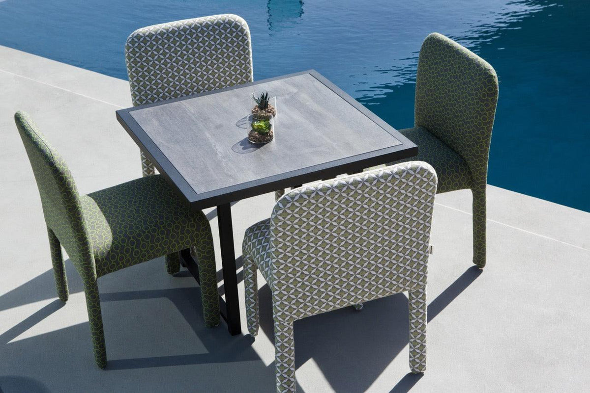 BISTRO | TABLE – Divano